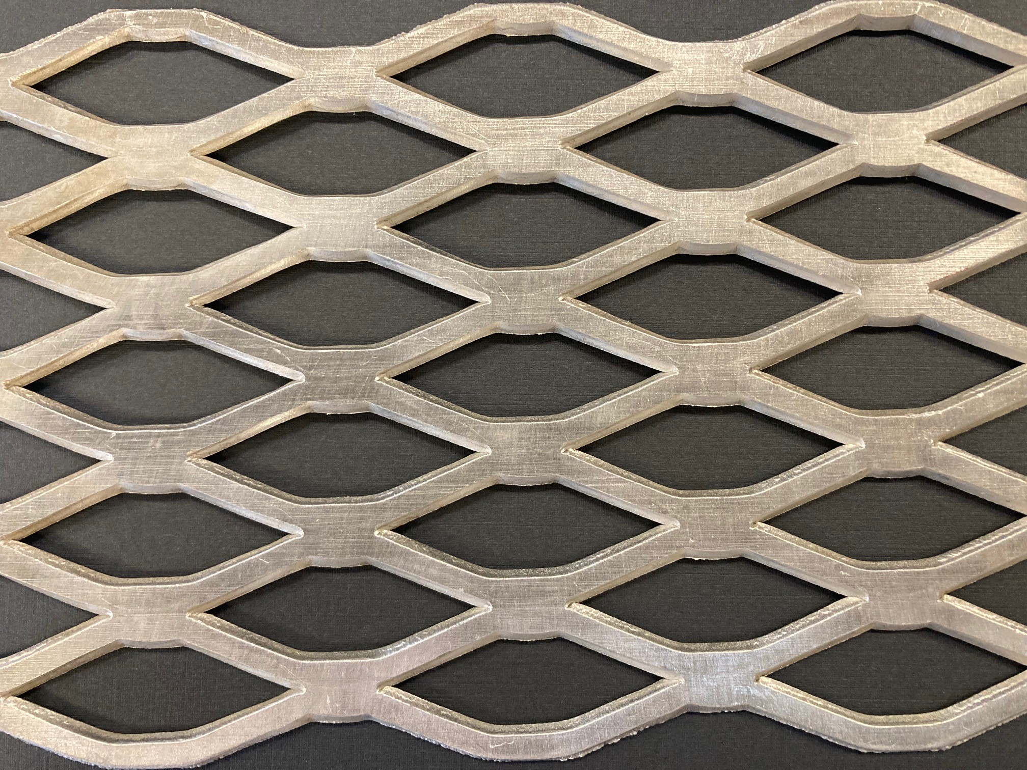 Expanded Metal: Properties, Types, and Applications - ECONSTEEL Expanded Metal: Properties, Types, and Applications - ECONSTEEL