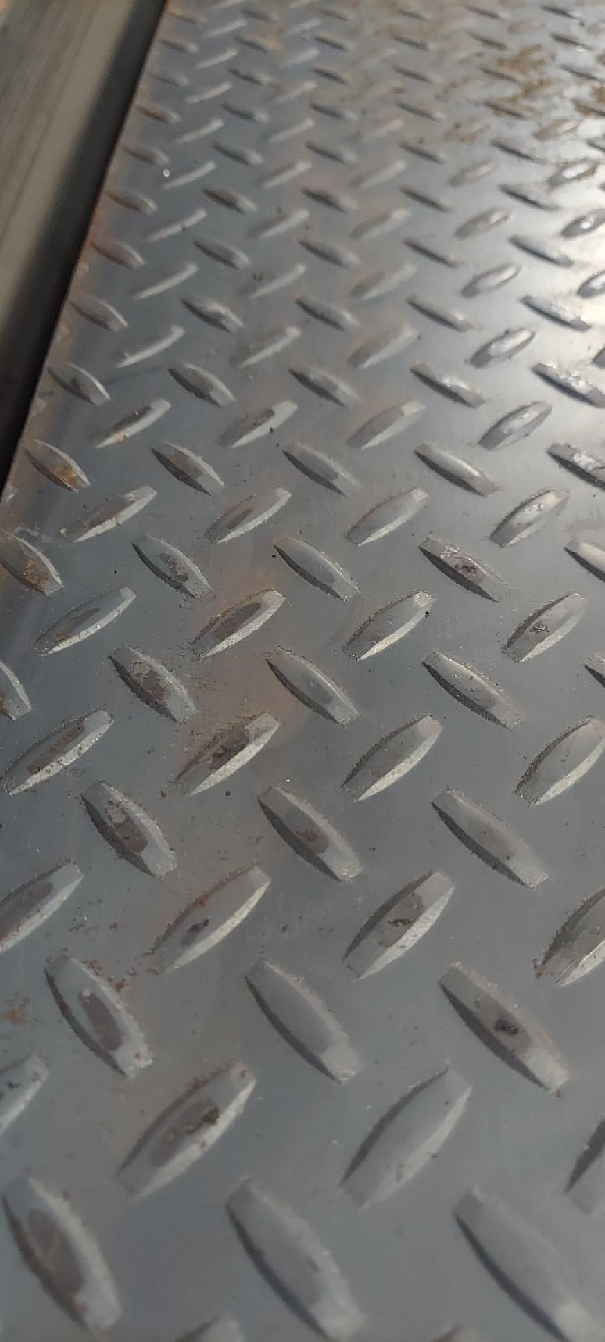 Advantages of Steel Floor Plates - ECONSTEEL